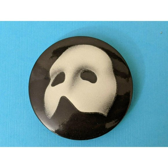 Jewelry | Broadway Theater Phantom Of The Opera Mask Pinback Pin London ...